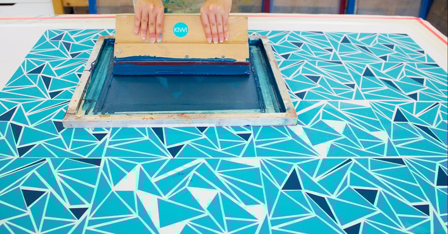 3 Screen Printing Problems and Their Solutions | B&B Press